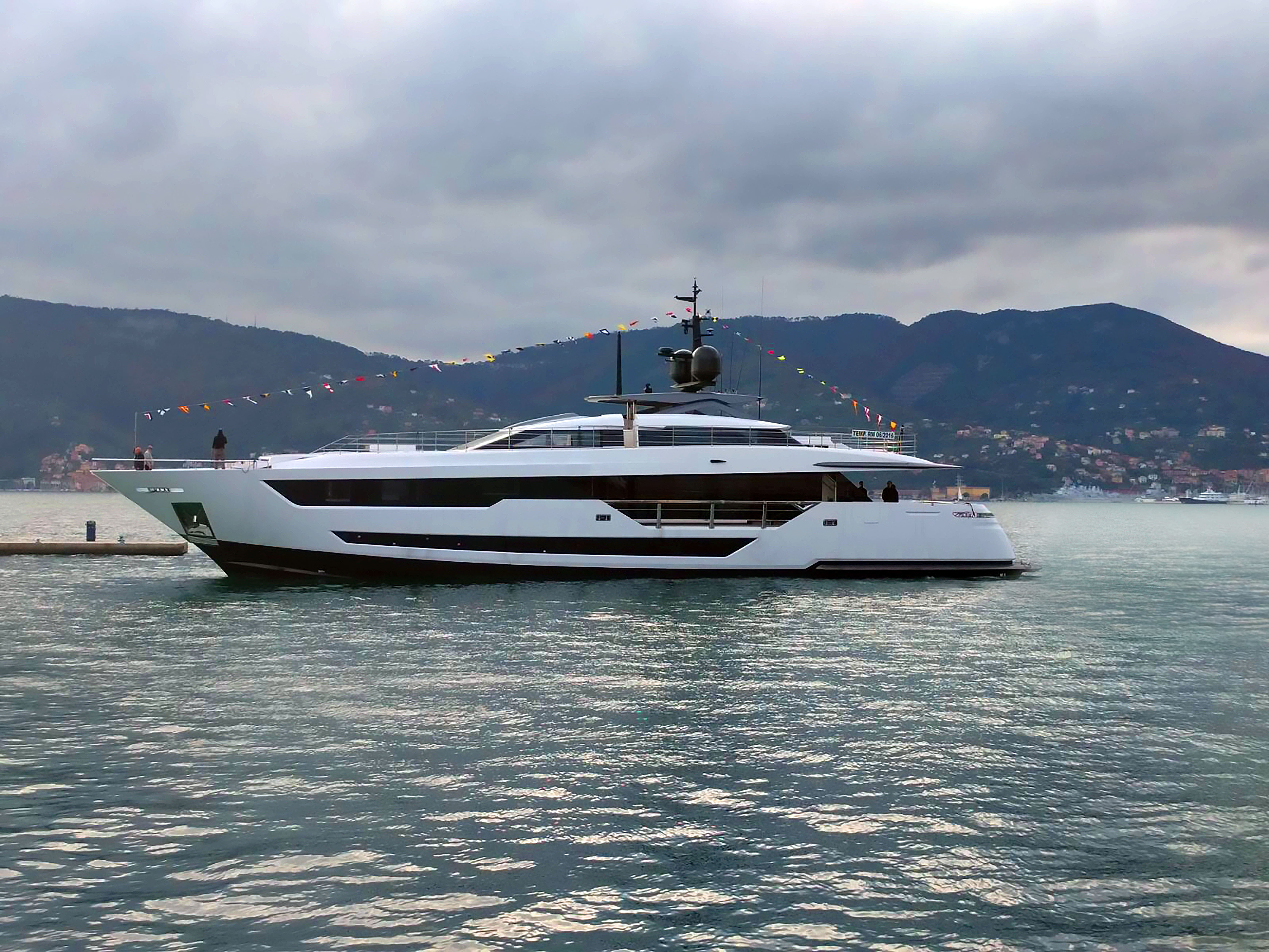 The first Custom Line 120’ takes to the sea - Lee Marine