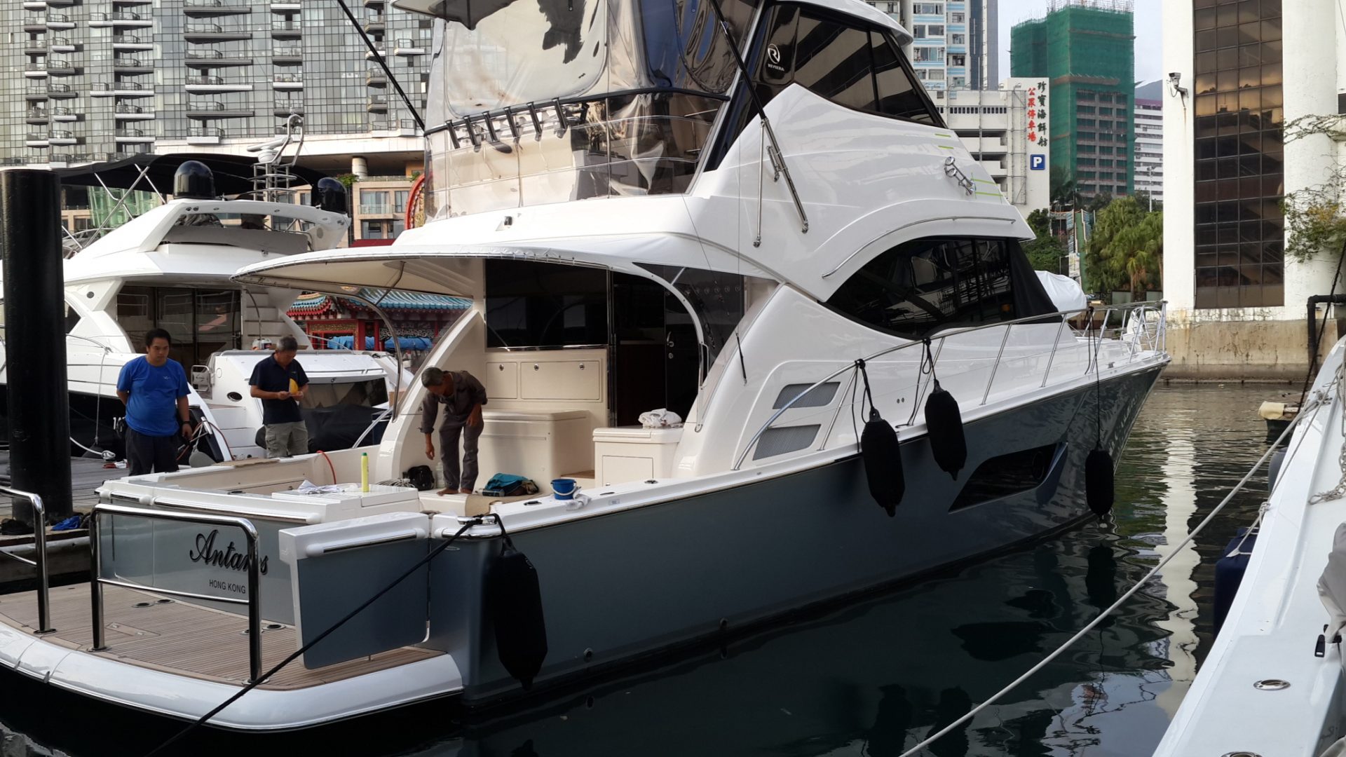 First Riviera 52 Enclosed Fly Bridge delivered to Asia - Lee Marine