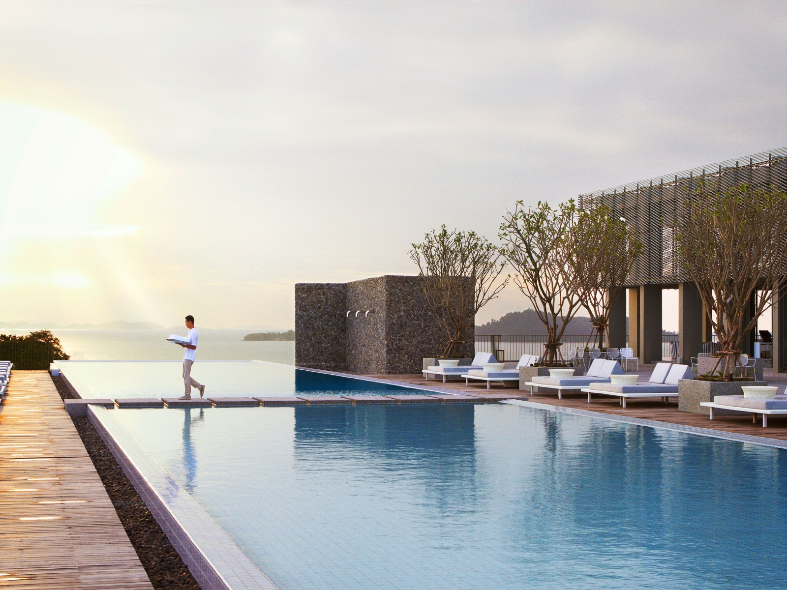 Como Beach Club Phuket - Lee Marine